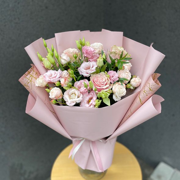 Bukiet Eustoma – kwiat w kwiaciarni Oddech Cynamonu